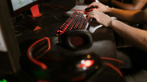 5 Types of hardware and their function