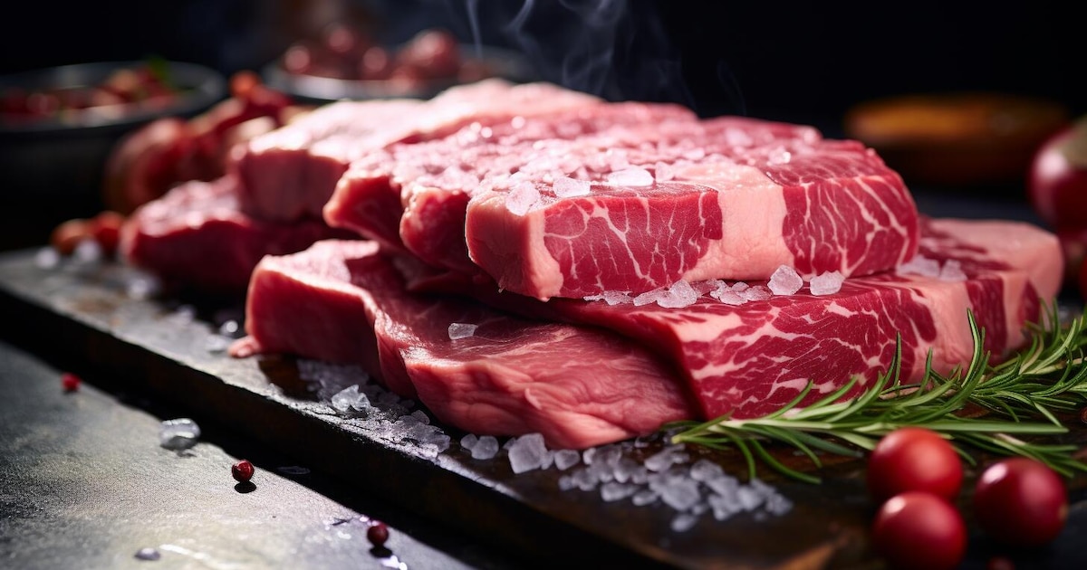 Trends are dangerous, the latest: raw meat on TikTok