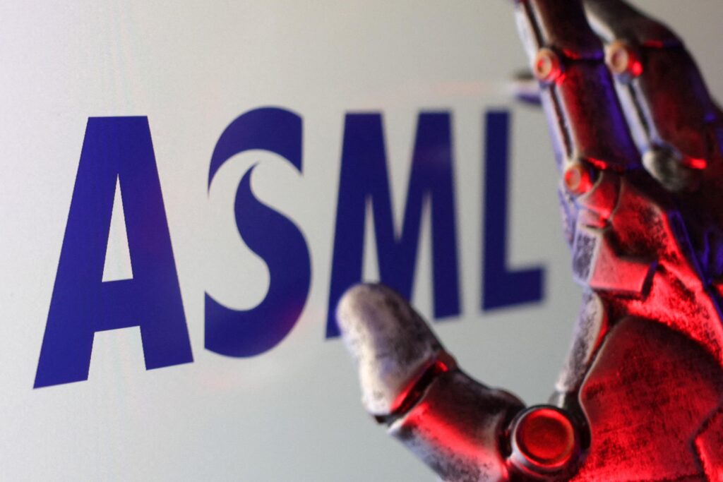 Investimento de US$ 1.300 bilhão torna a ASML acionista da Mistral AI